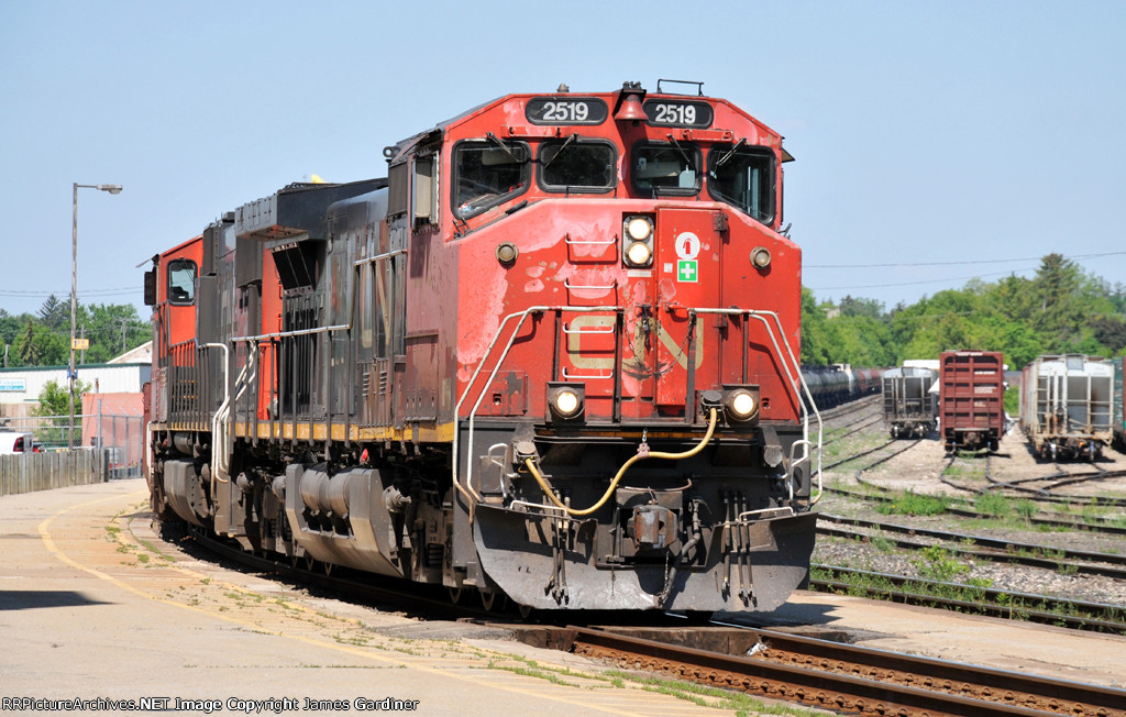 CN 402